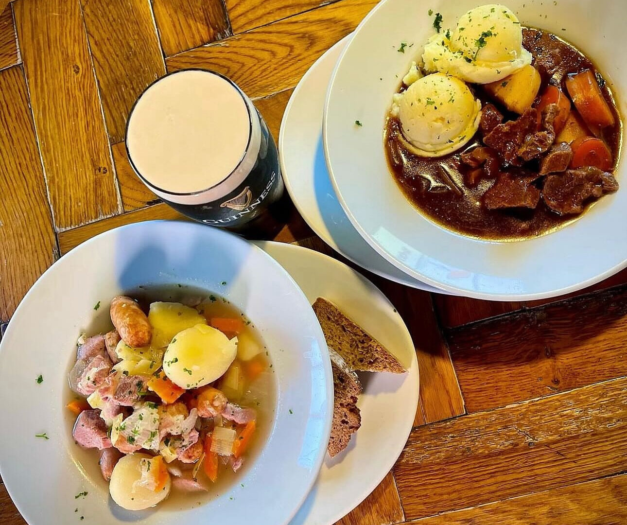 Places to Eat Temple Bar Dublin | The Auld Dubliner Pub